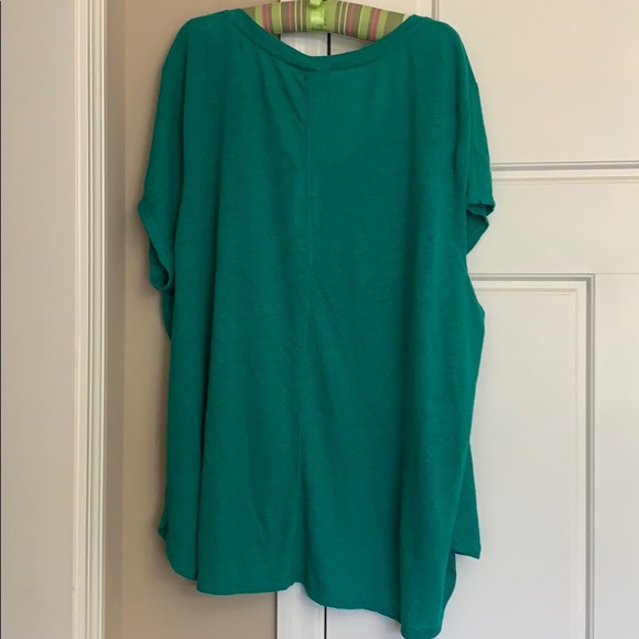 Universal Thread | Tops | Nwt Plus Green Knit Top Universal Thread ...